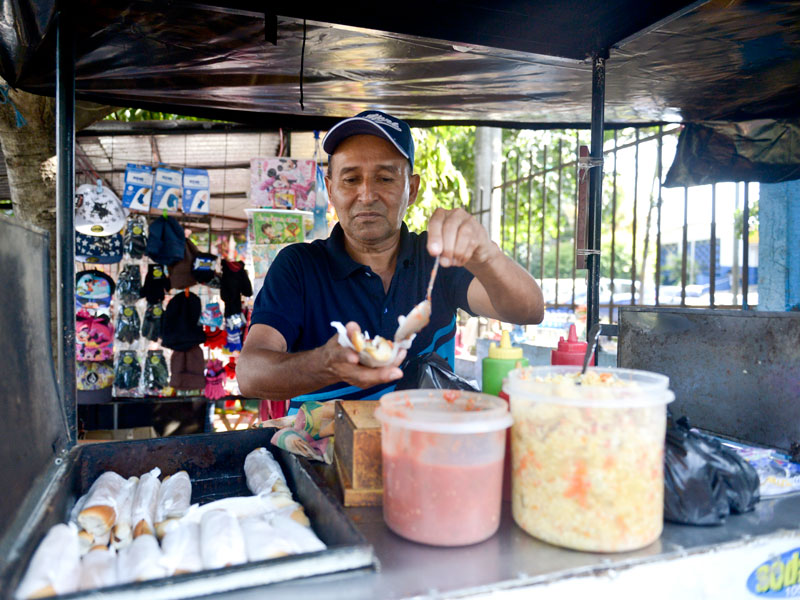 Los «Panes mataniños», sabores callejeros de El Salvador – El Diario de Hoy