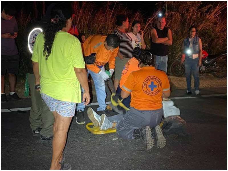 Una mujer muerta y un hombre gravemente herido dejó choque de moto en ...