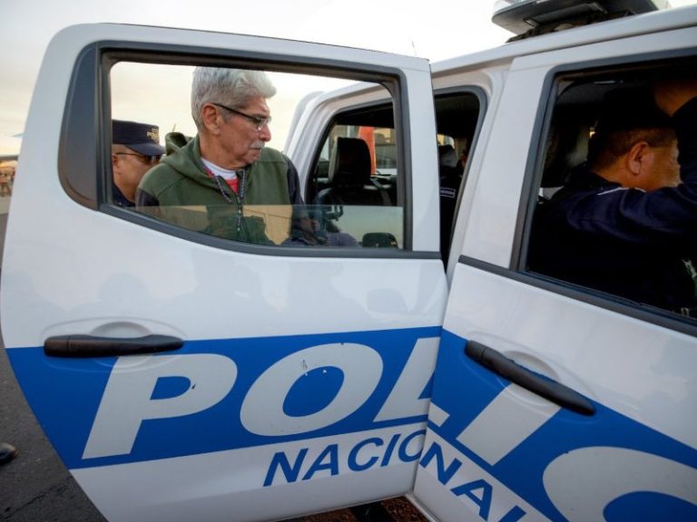 Norman Quijano fue trasladado a un penal tras ser entregado por Estados ...