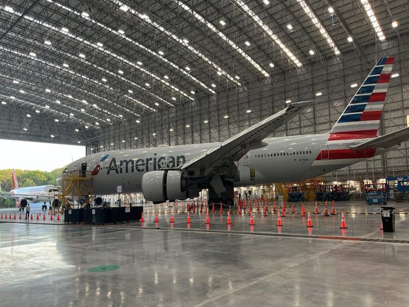 Aeroman inaugura nuevo hangar y ya suma siete en su centro de ...